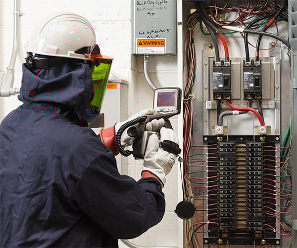 4 Ways to Spot the Need for Electrical Preventive Maintenance